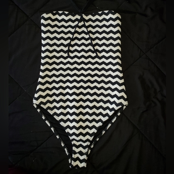 Anthropologie | Swim | Anthropology Undrest By The Sea Knitted Chevron ...